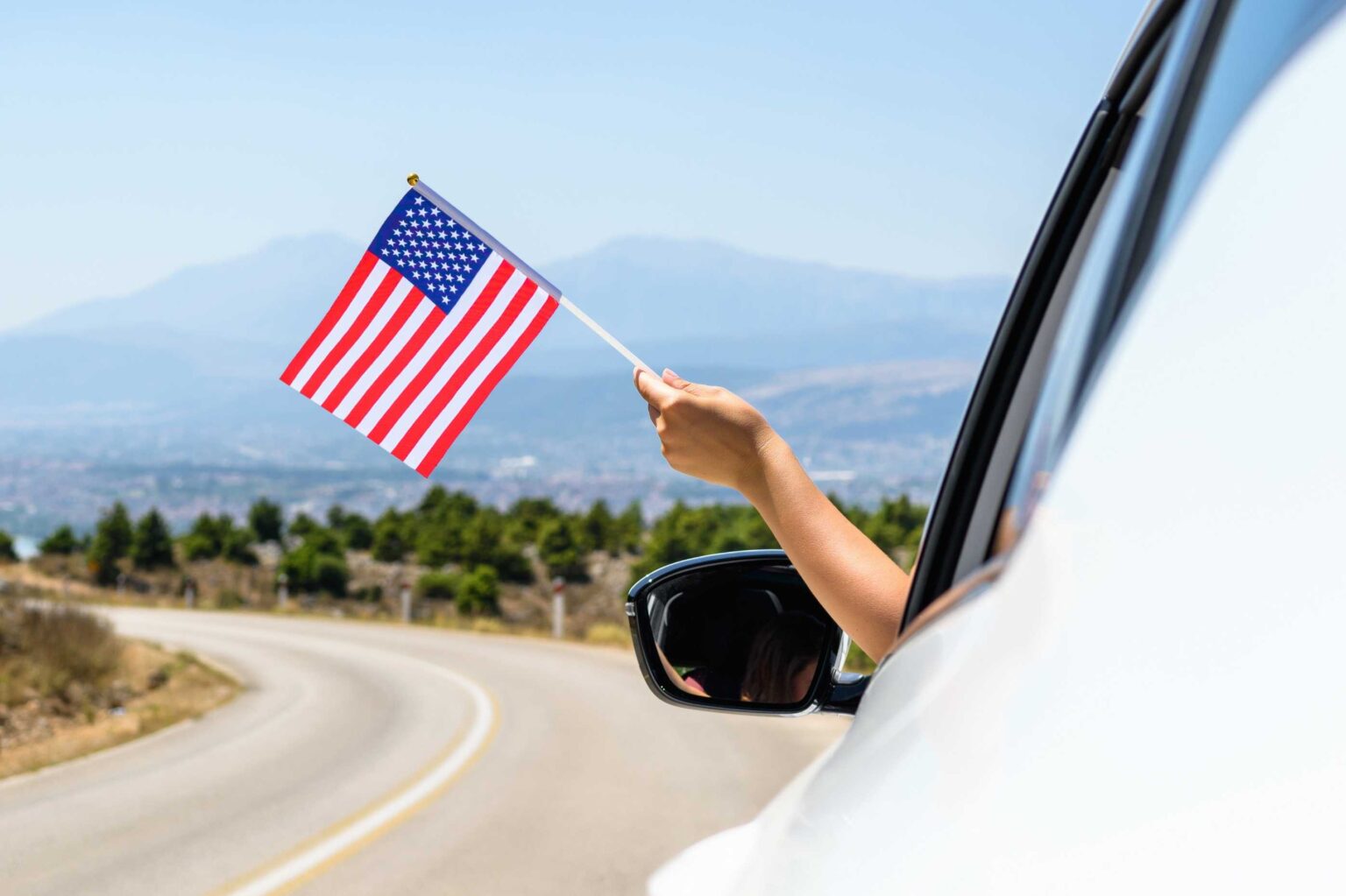 Driving in the USA: American Road Rules and Regulations